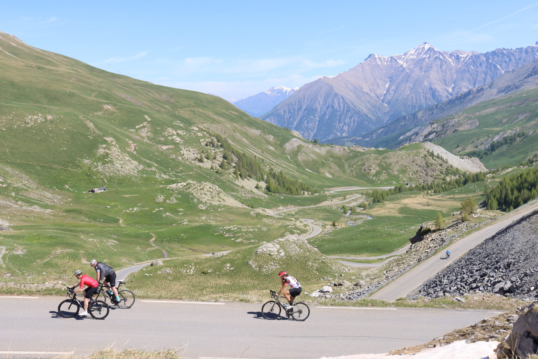 The 10 Icons Tour reviewed - Mountain Massif